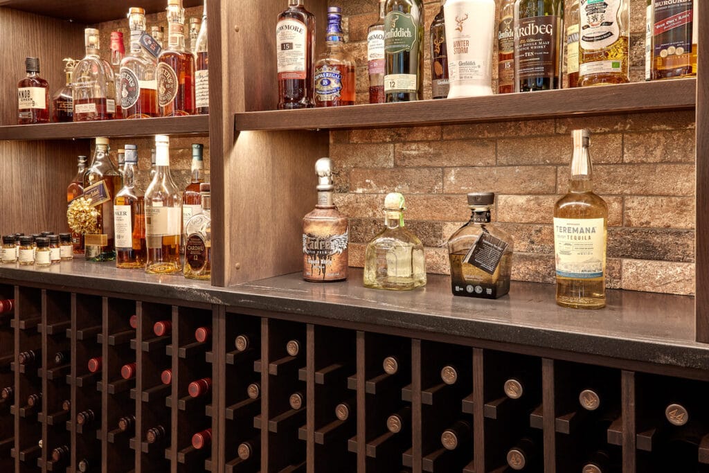 Custom Bars, Wine Cellars, Wine Rooms, Dens Builders in Edmonton